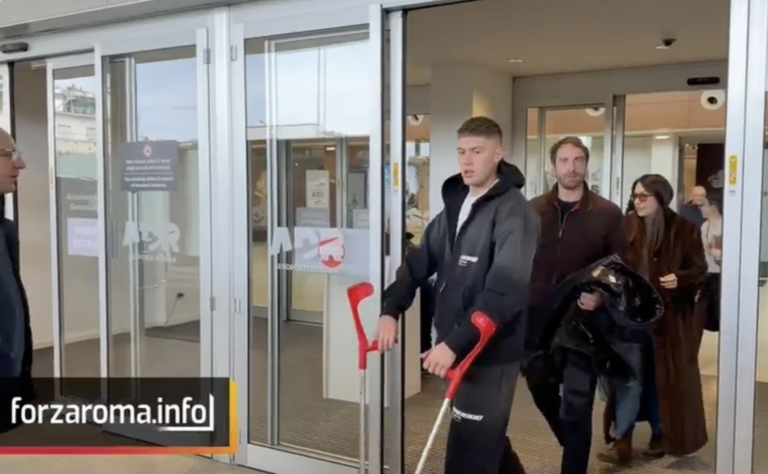 Il piano per il vice Malen. Dovbyk ai saluti, Vaz in prestito: idea ...